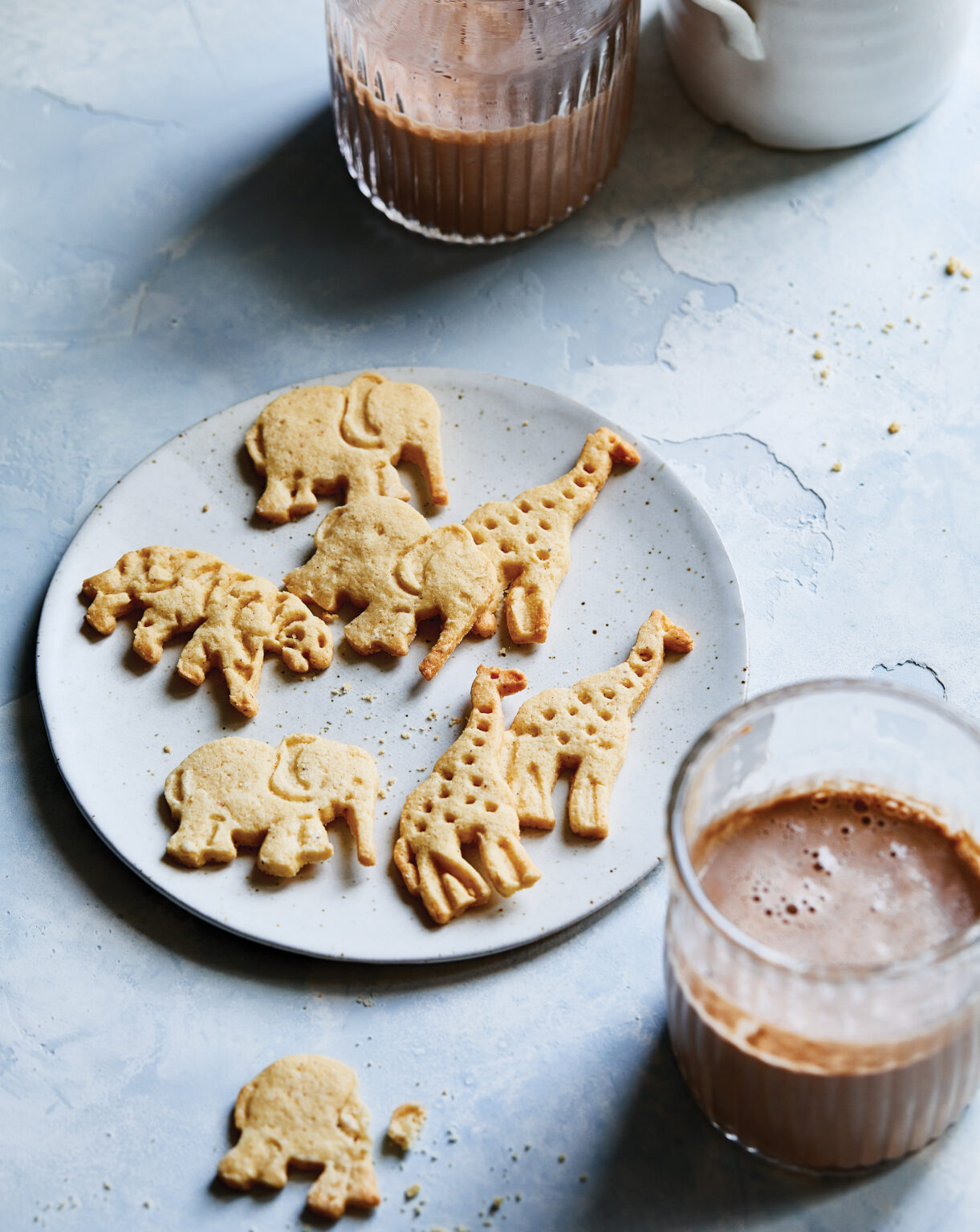 Healthy & Delicious: Nut Free Snacks for the Whole Family - Danielle Walker